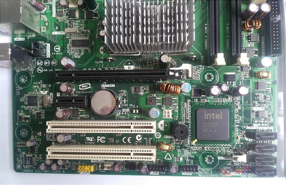 Placa Mãe Intel DG31PR LGA775 para Pcs e Desktops - RIKATECH