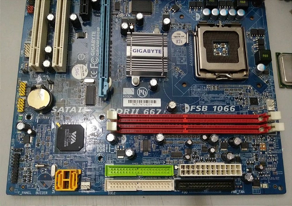 PLACA MÃE SOCKET 775 DDR3 COM PROCESSADOR - RIKATECH
