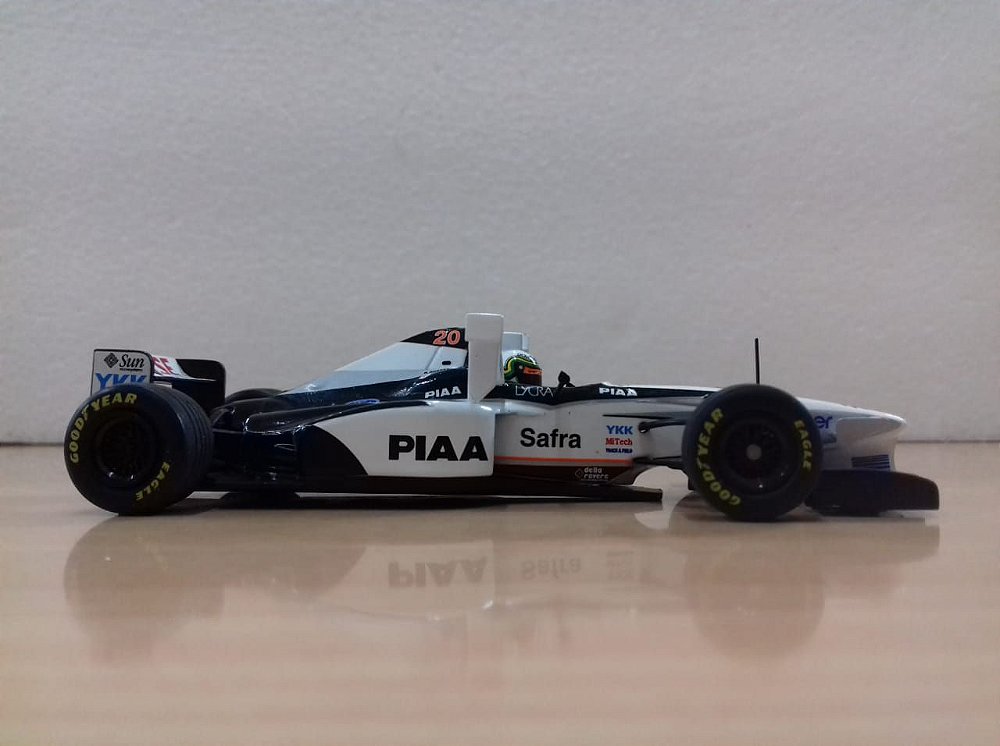 Minichamps - Tyrrell 026 Ford F1 1998 (Launch Version) - 1/43 - HTC ...