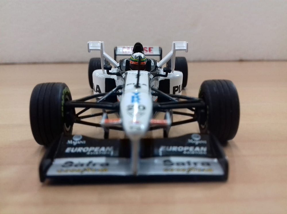 Minichamps - Tyrrell 026 Ford F1 1998 (Launch Version) - 1/43 - HTC ...