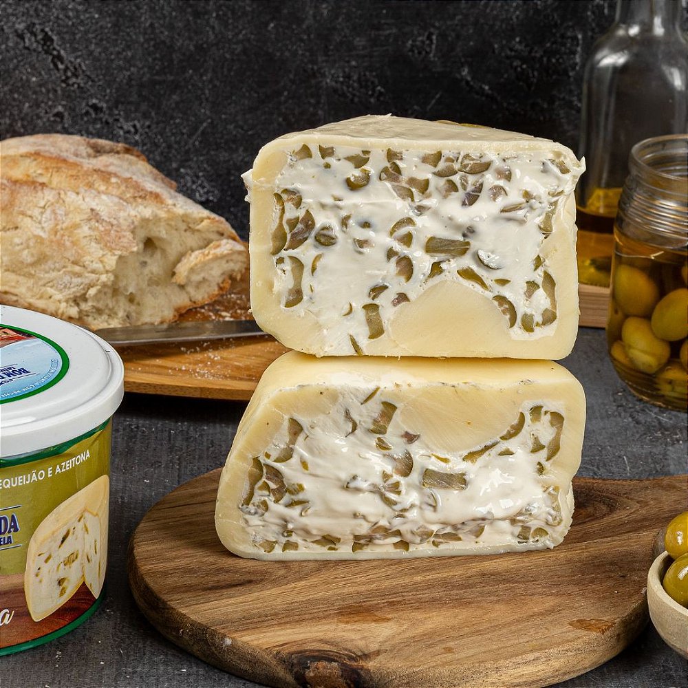 QUEIJO RECHEADO COM REQUEIJÃO E AZEITONA 650g - O QUEIJÓLATRA - Trem ...