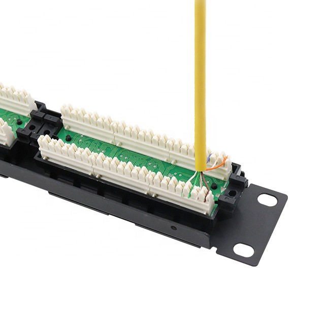 Patch Panel 19-1U 24 portas Cat5e RJ45 - PPE-41-OEM - NetPlus