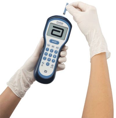 7120170 Monitor de Glicemia FreeStyle Precision Pro (FSPP) Abbott ...