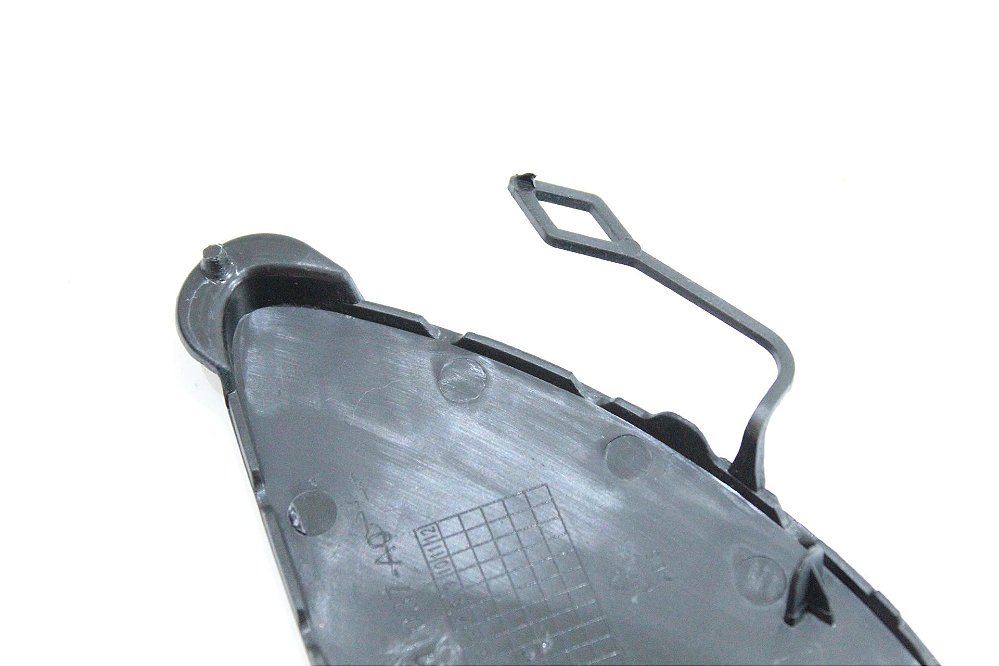 Tampa Do Reboque Bmw F30 316i 320i 328i 335i 51117293116 - Assaliz Import.