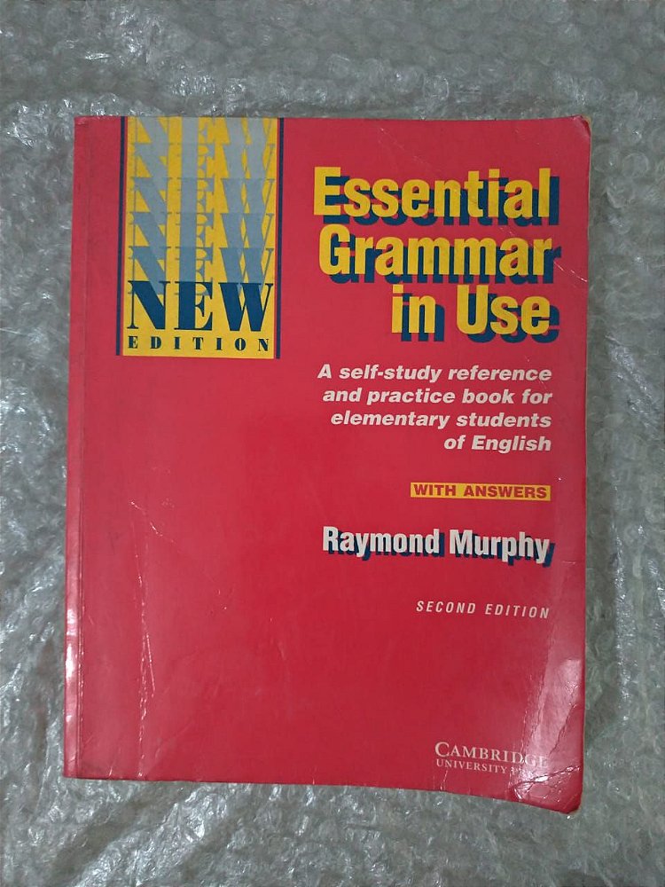 Essential Grammar in Use - Raymond Murphy - Seboterapia - Livros