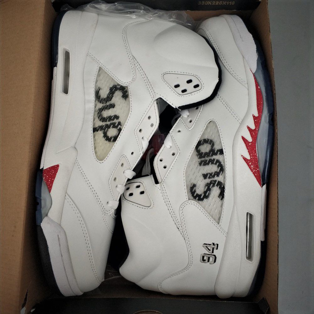 Tênis Nike Jordan 5 Retro Supreme White PK - ENCOMENDA Tênis Nike Jordan 5 Retro Supreme White PK - ENCOMENDA