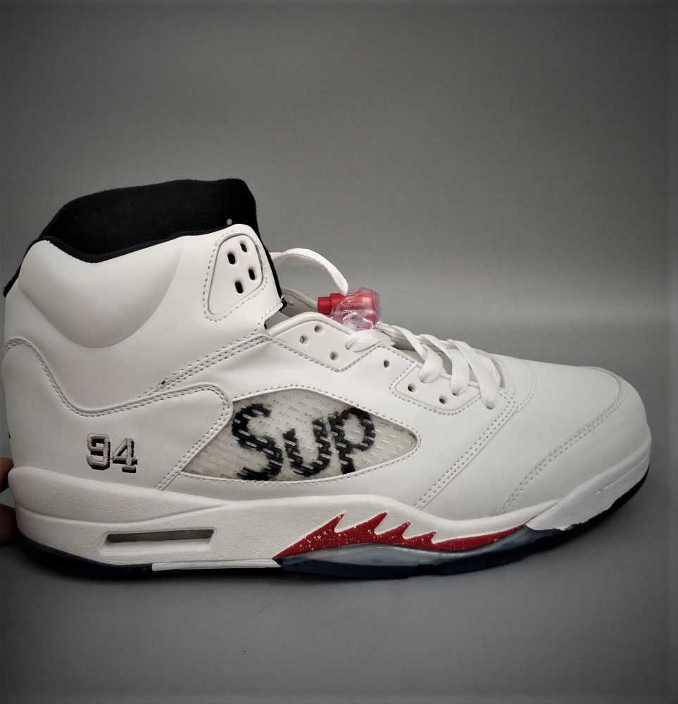 Tênis Nike Jordan 5 Retro Supreme White PK - ENCOMENDA Tênis Nike Jordan 5 Retro Supreme White PK - ENCOMENDA