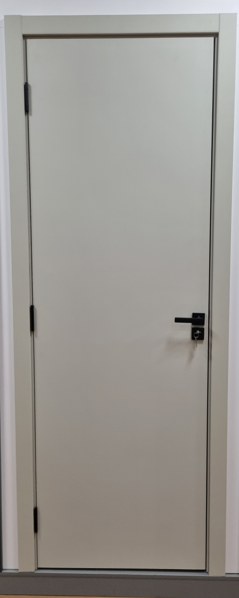 Porta de Madeira Lisa Revestida Pet PVC Cinza - Inova Portas - (44 ...