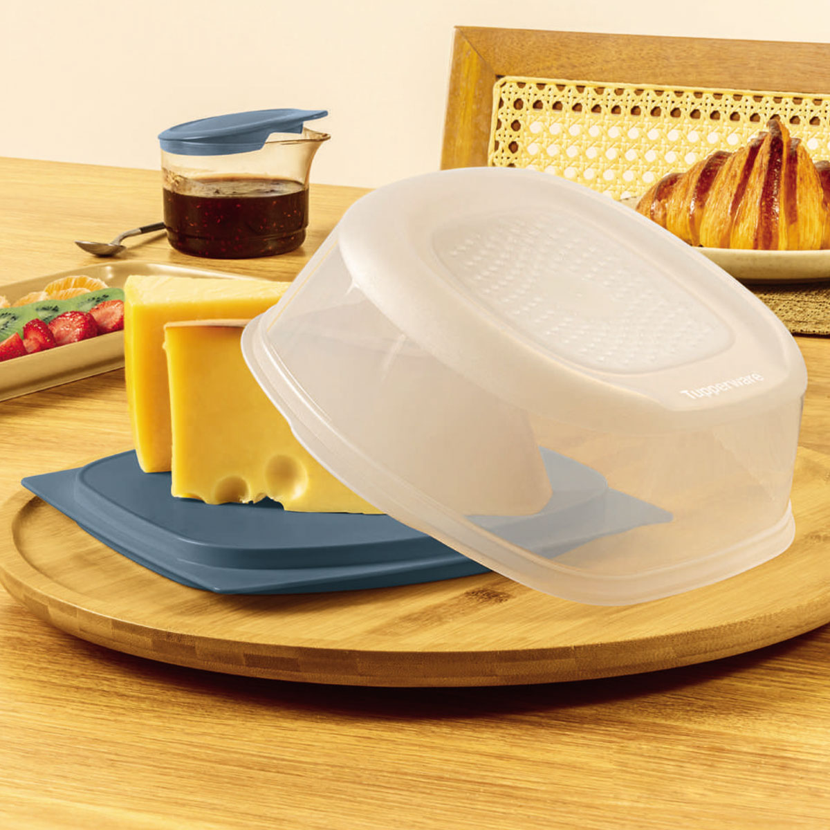 Tupperware Smart Queijeira Quadrada Pequena Geração III - Comprar ...