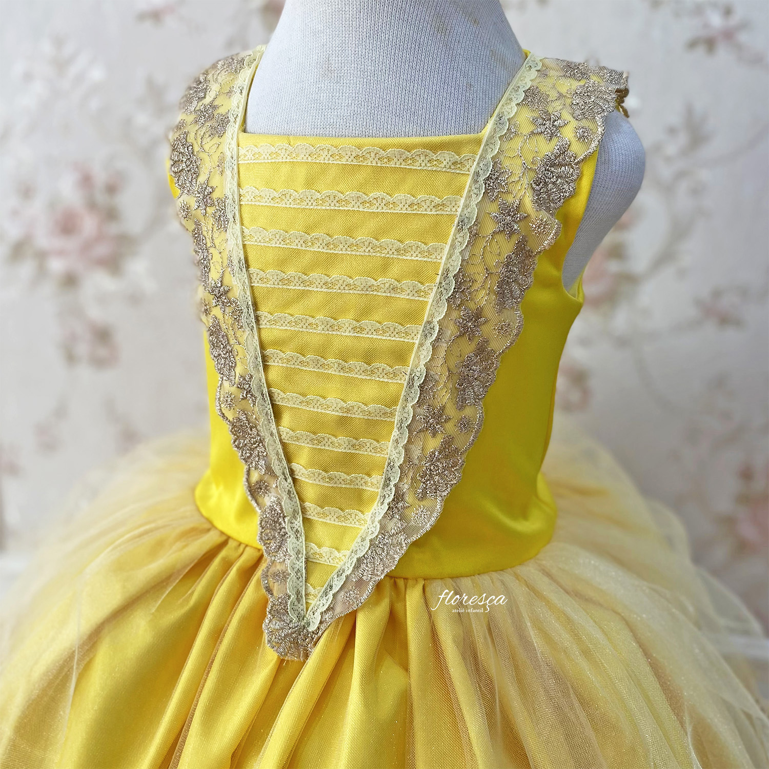 Vestido Infantil Princesa Bela Filme | Floresça Ateliê - Floresça ...