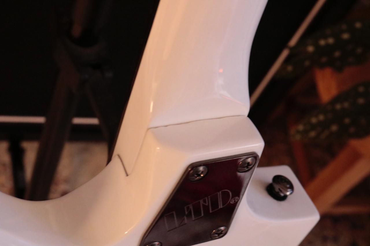 GUITARRA ESP LTD EXPLORER MAX 200 - OUTLET - MAX CAVALERA - Crunch Music