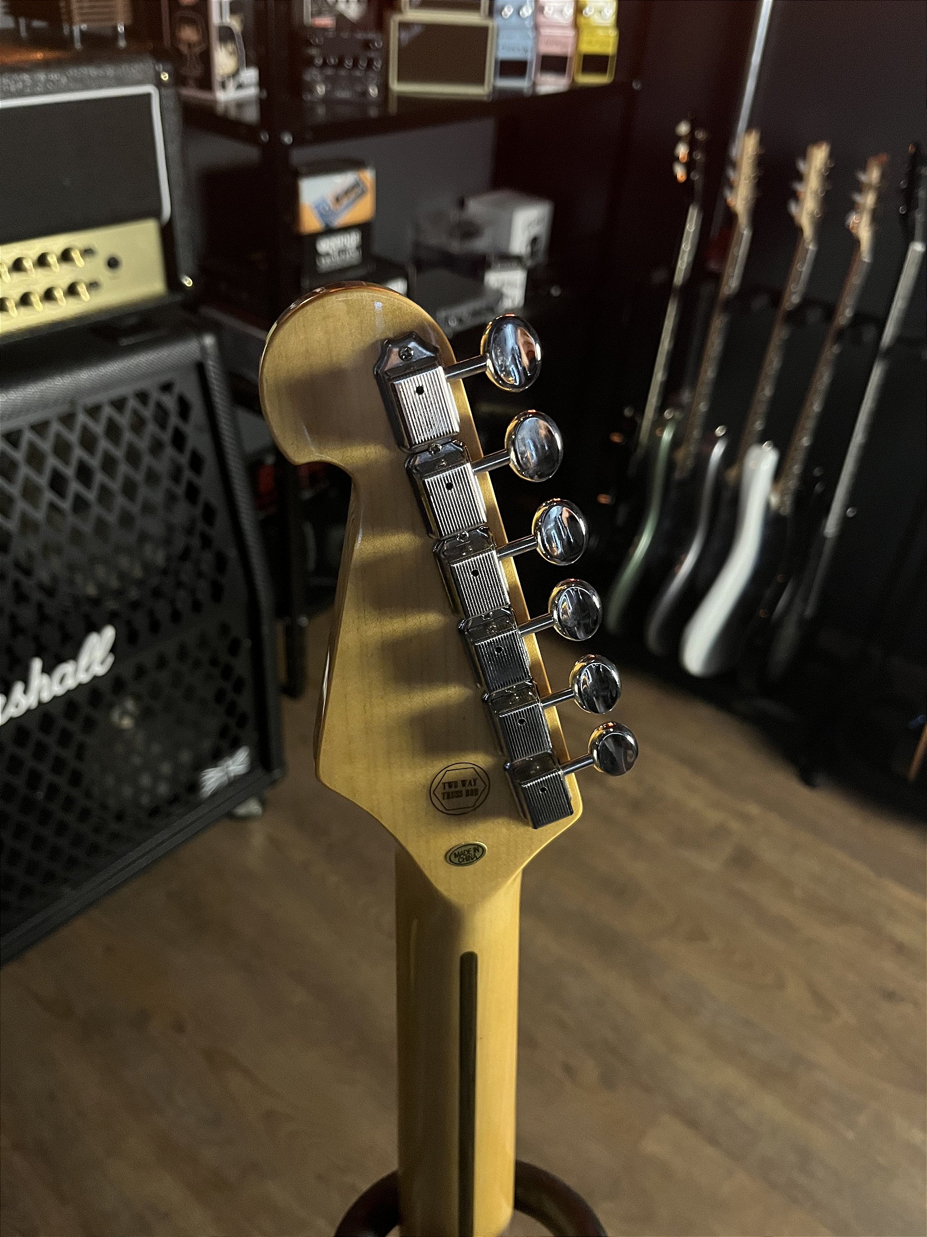 Guitarra SX Telecaster STL50 3TS Sunbusrt com capa - Crunch Music