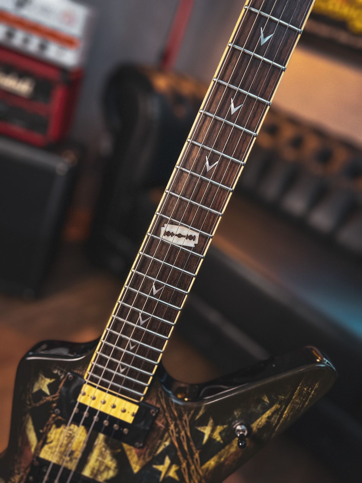 GUITARRA DEAN DIMEBAG DARRELL WANTED PANTERA - Crunch Music