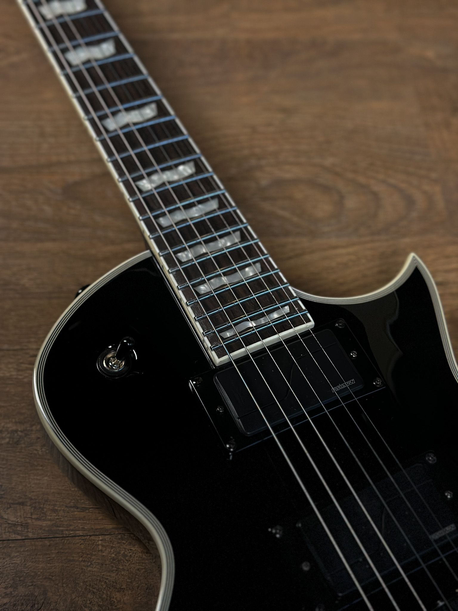 GUITARRA ESP LTD EC-1000S - BLACK - COM CASE - EC1000 - Crunch Music