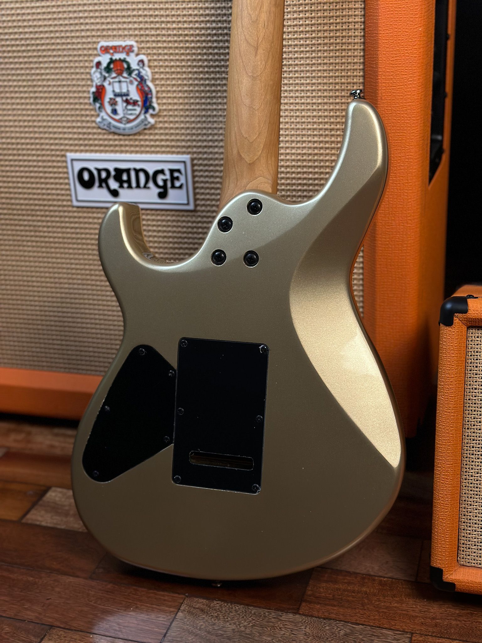 GUITARRA ELETRICA - 6C - CORT - G300 PRO MGD - Crunch Music