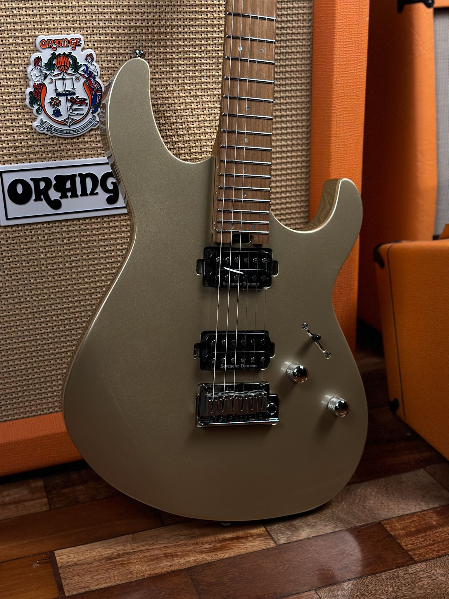 GUITARRA ELETRICA - 6C - CORT - G300 PRO MGD - Crunch Music