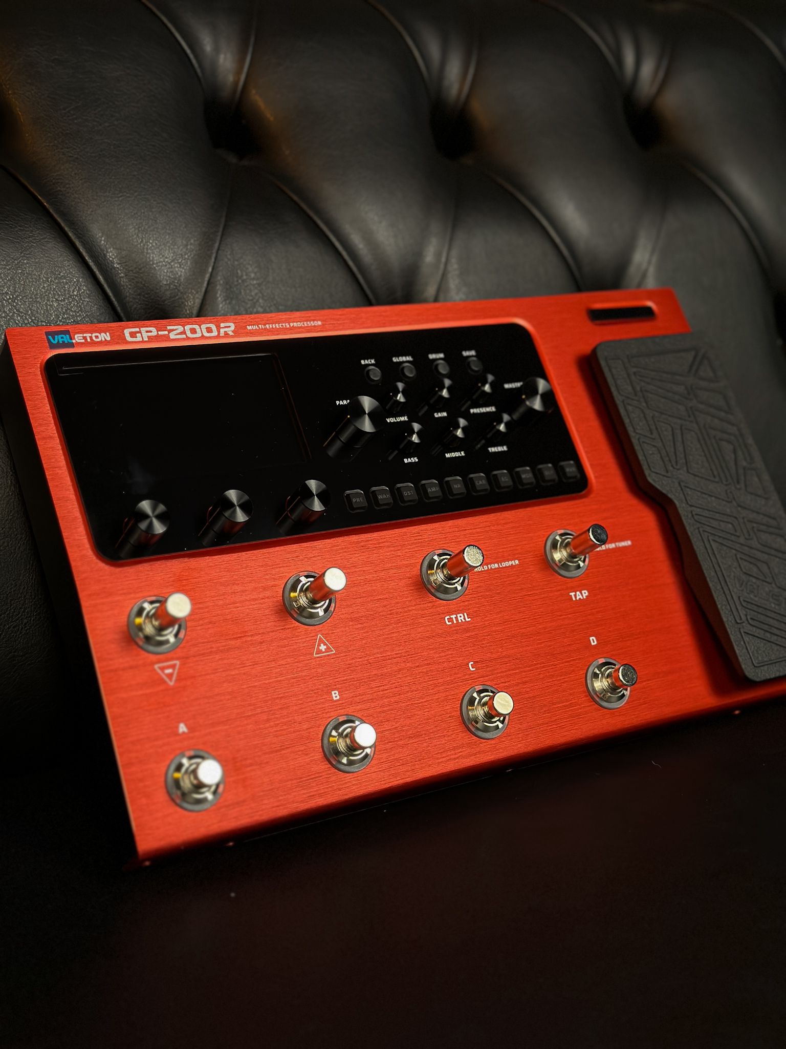 PEDALEIRA VALETON - GP-200R - MULTI-EFFECTS PROCESSOR - Crunch Music