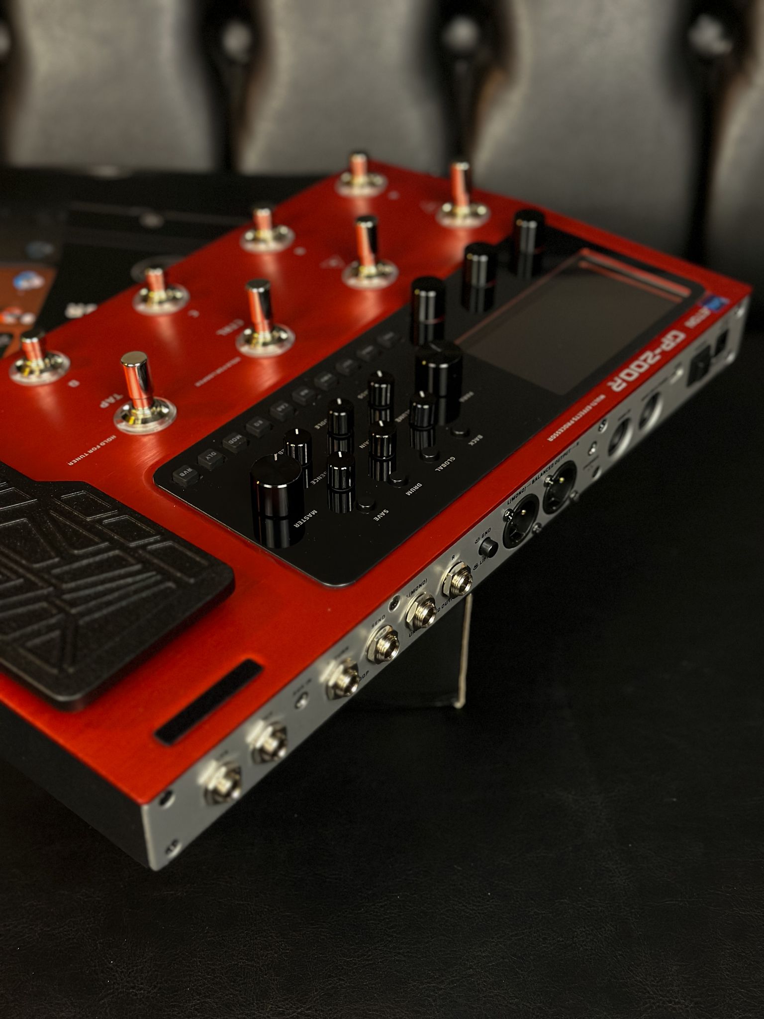 PEDALEIRA VALETON - GP-200R - MULTI-EFFECTS PROCESSOR - Crunch Music