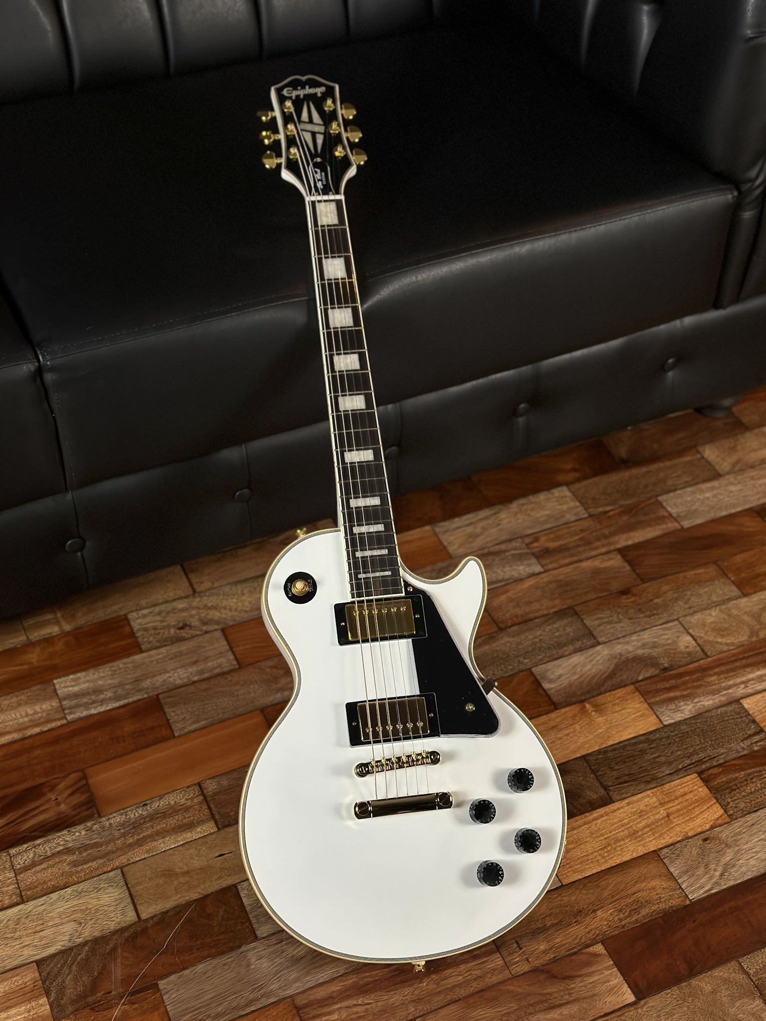 GUITARRA EPIPHONE LES PAUL CUSTOM - ALPINE WHITE COM BAG - Crunch Music