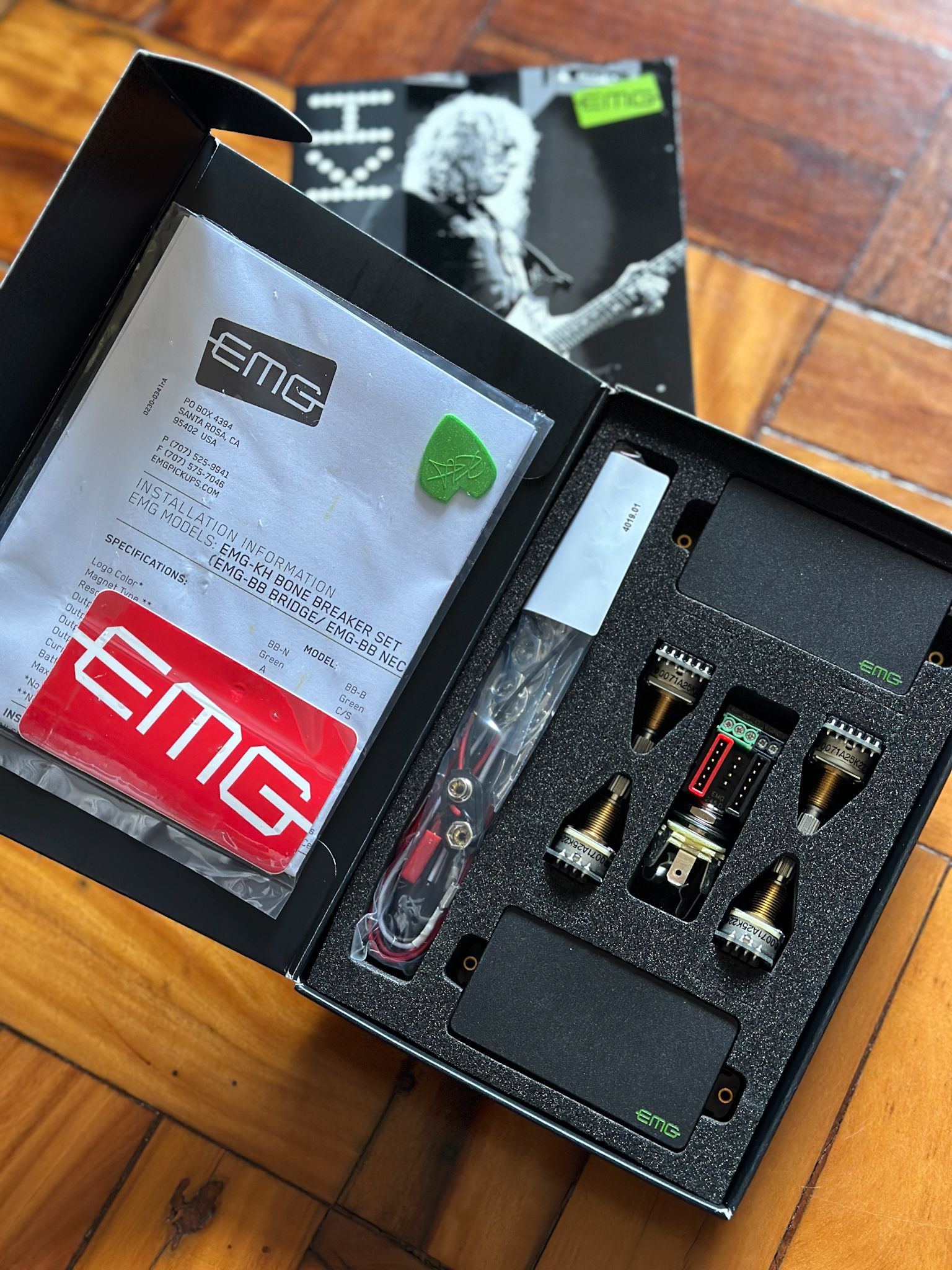 CAPTADORES EMG-KHBB SET - KIRK HAMMETT BONE BREAKER - Crunch Music