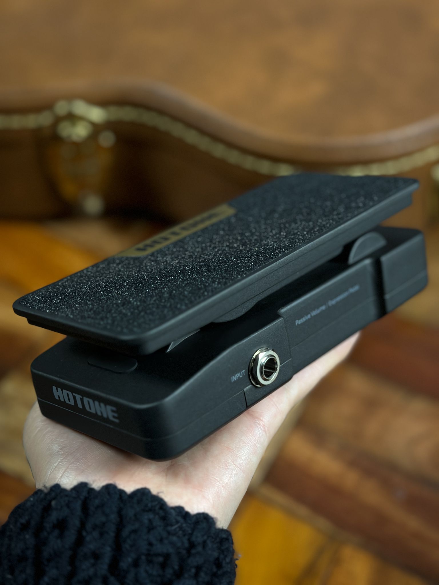 PEDAL AMPERO PRESS - PASSIVE VOLUME/EXPRESSION - HOTONE - Crunch Music