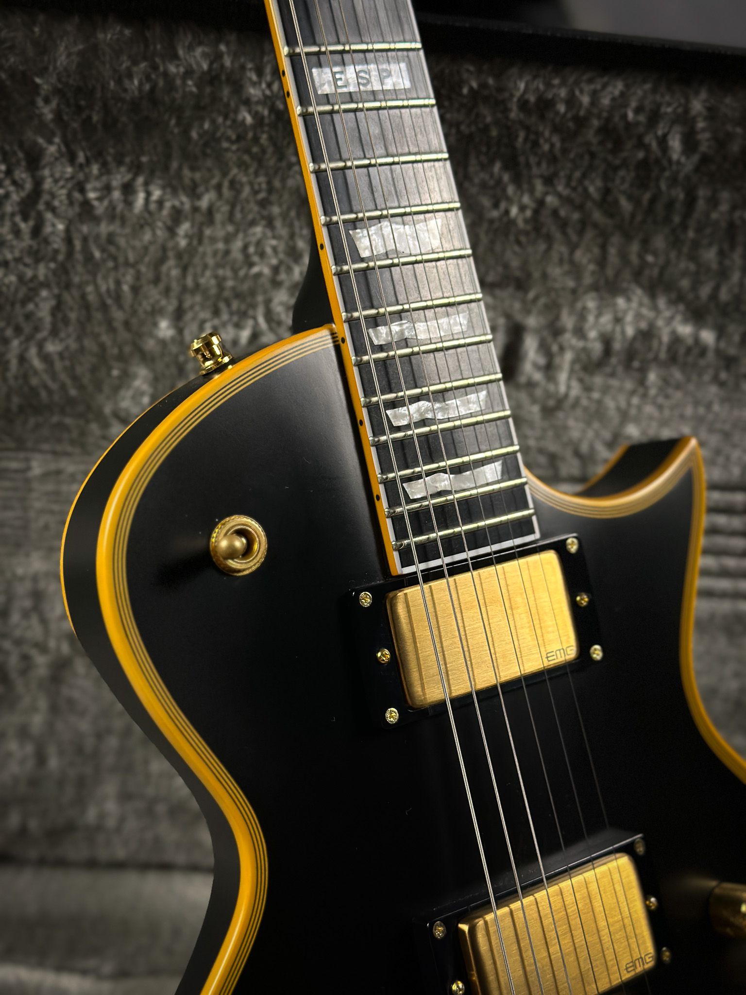 GUITARRA ESP E-II Eclipse DB - VINTAGE BLACK - Crunch Music GUITARRA ESP E-II Eclipse DB - VINTAGE BLACK - Crunch Music