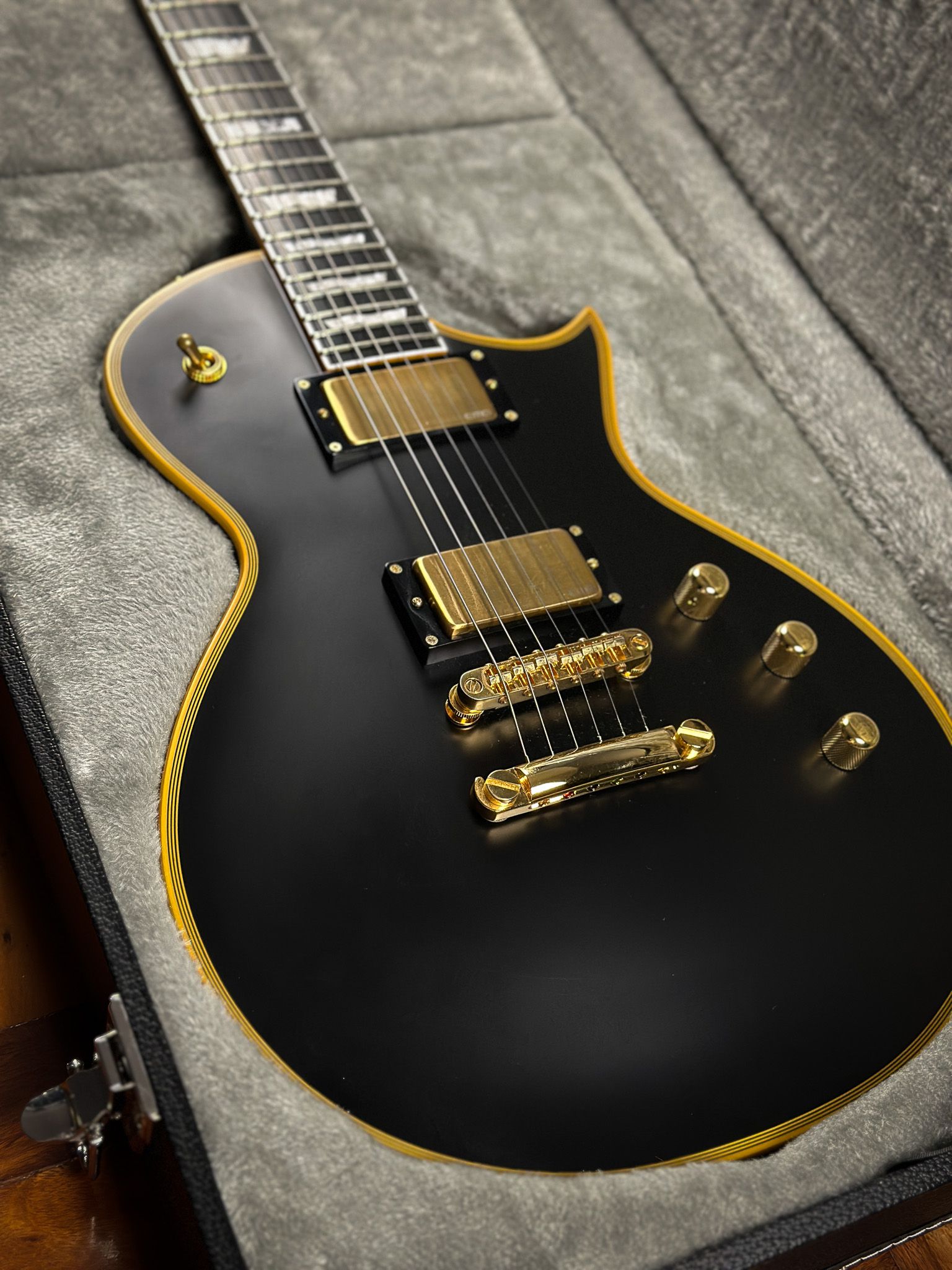 GUITARRA ESP E-II Eclipse DB - VINTAGE BLACK - Crunch Music