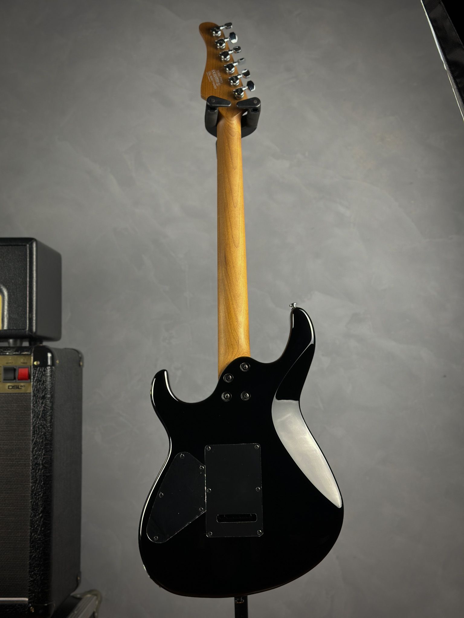 GUITARRA CORT G300 PRO BLACK - SEYMOUR DUNCAN - Crunch Music