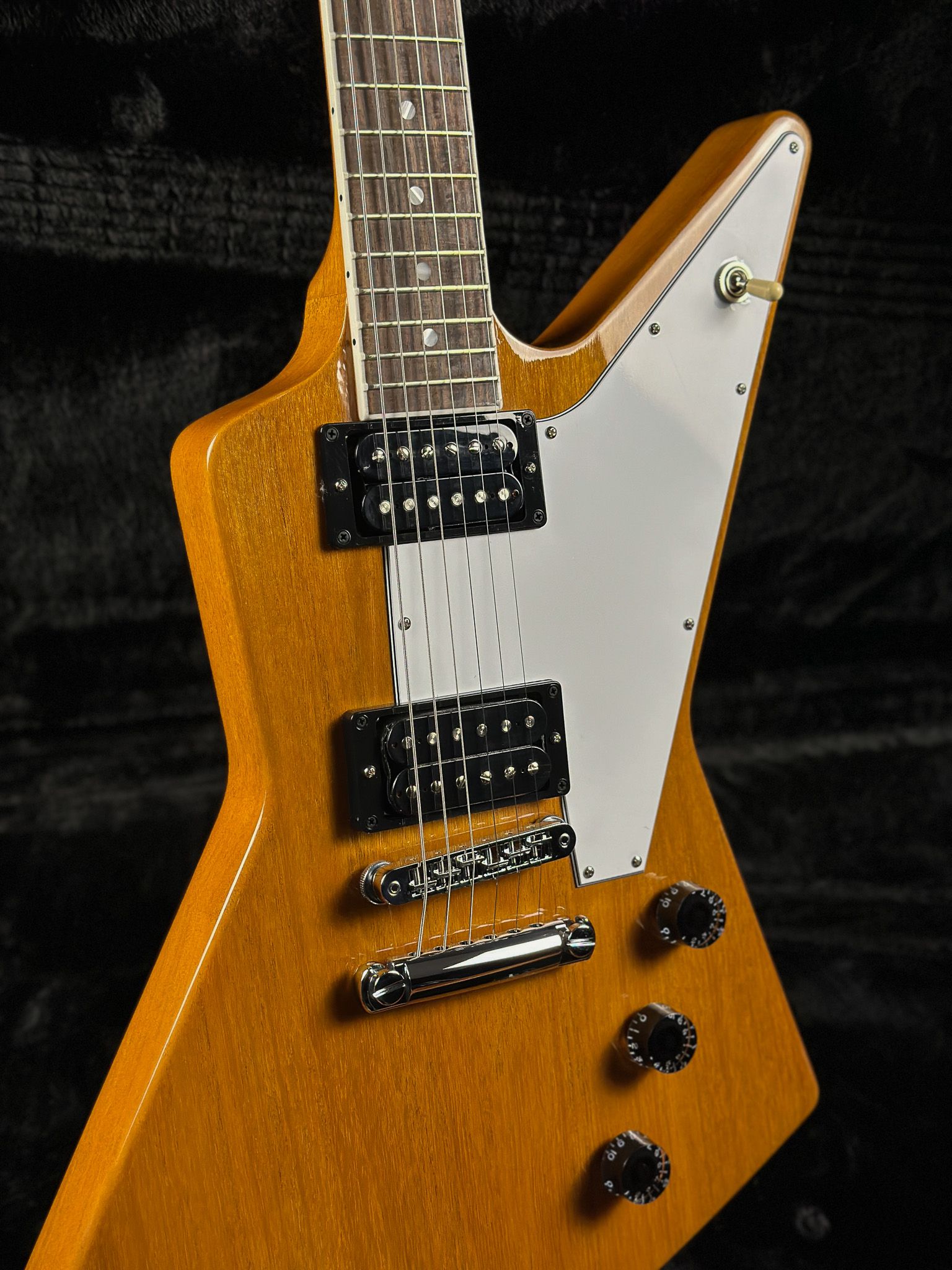 GUITARRA ELET GIBSON EXPLORER 70S - ANTIQUE NATURAL - Crunch Music
