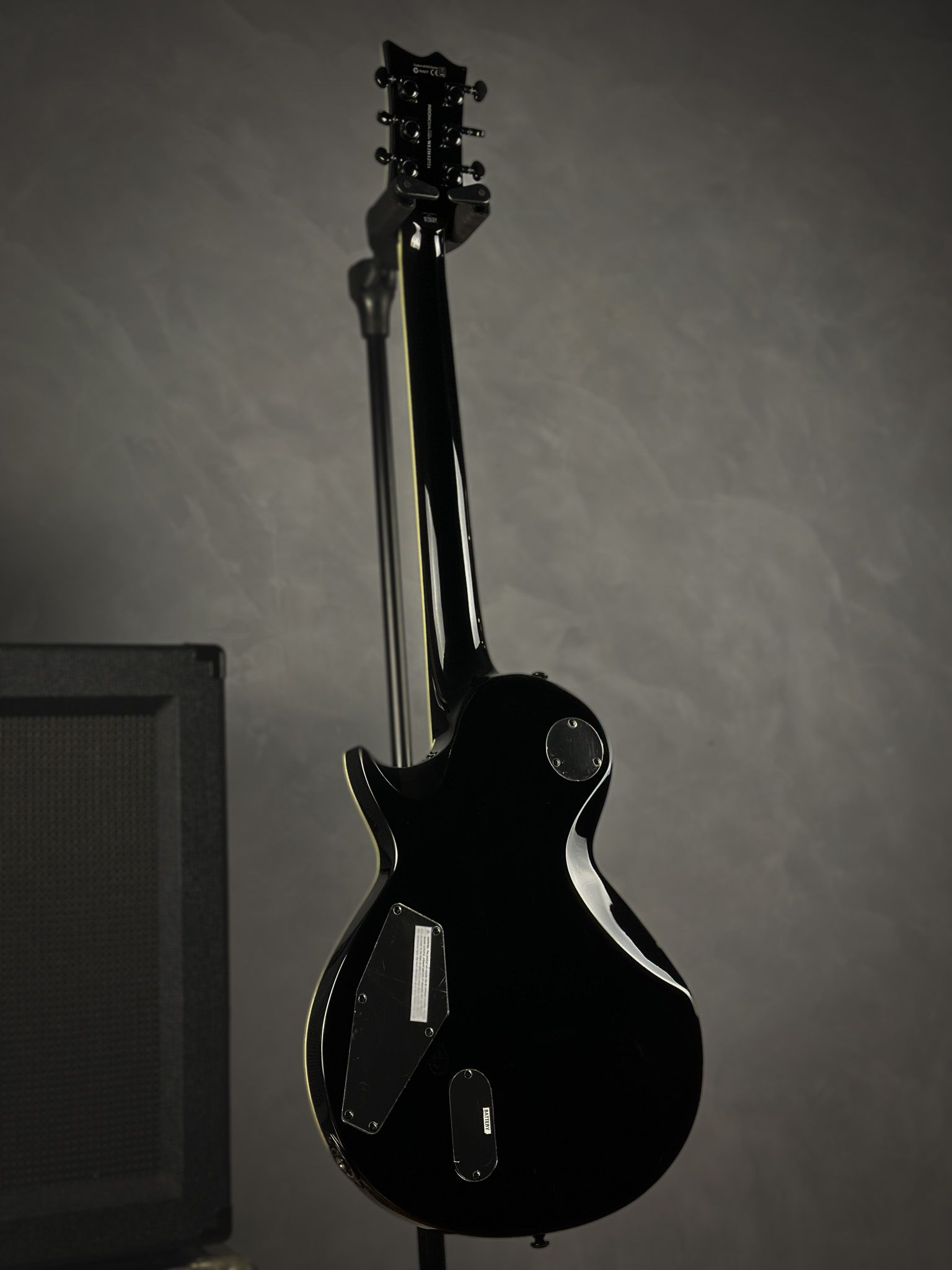 GUITARRA ESP LTD EC-401 LEC401BLK - BLACK - Crunch Music