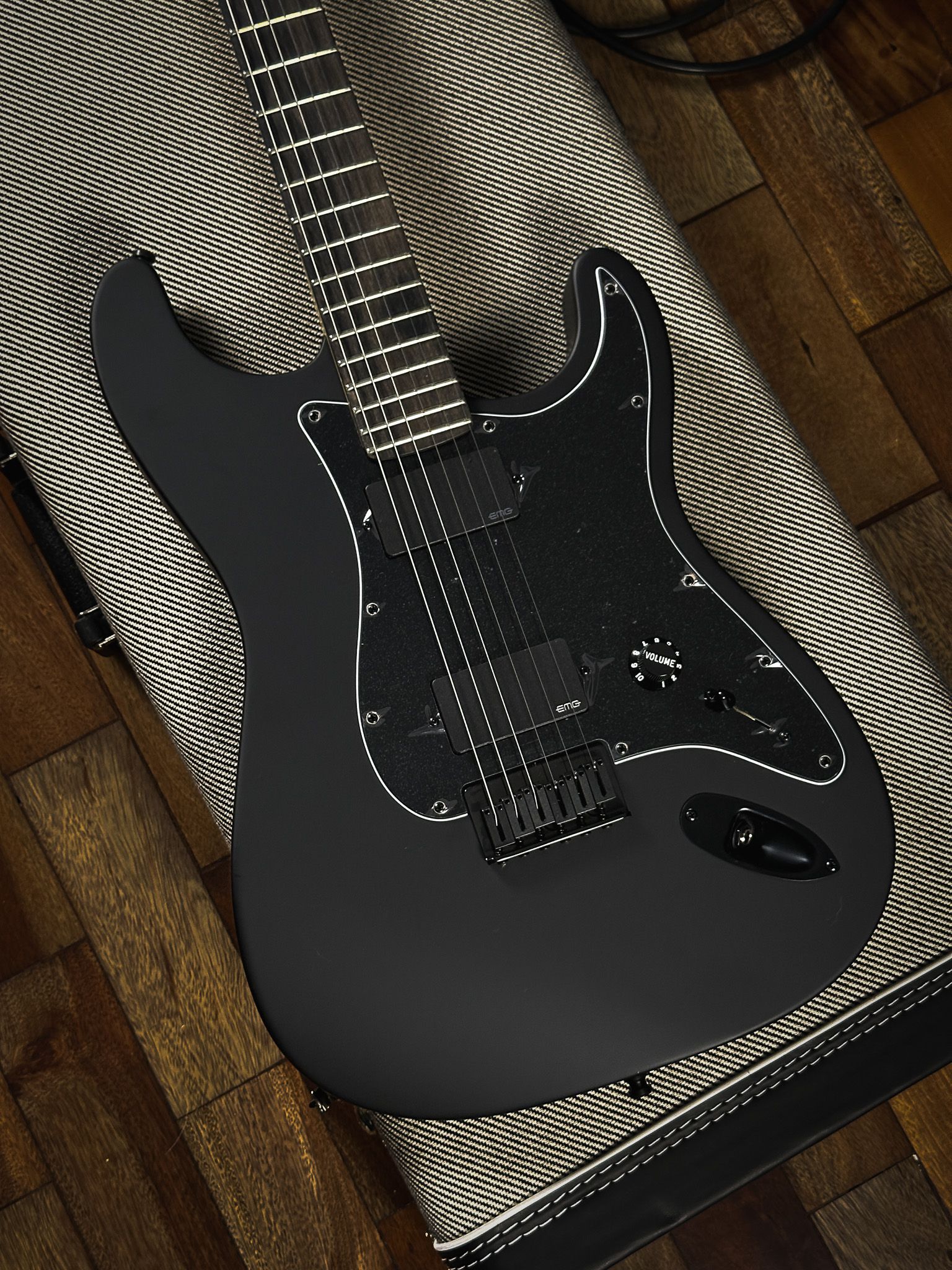 Guitarra Stratocaster Jim Root Ebony - Fender - Crunch Music