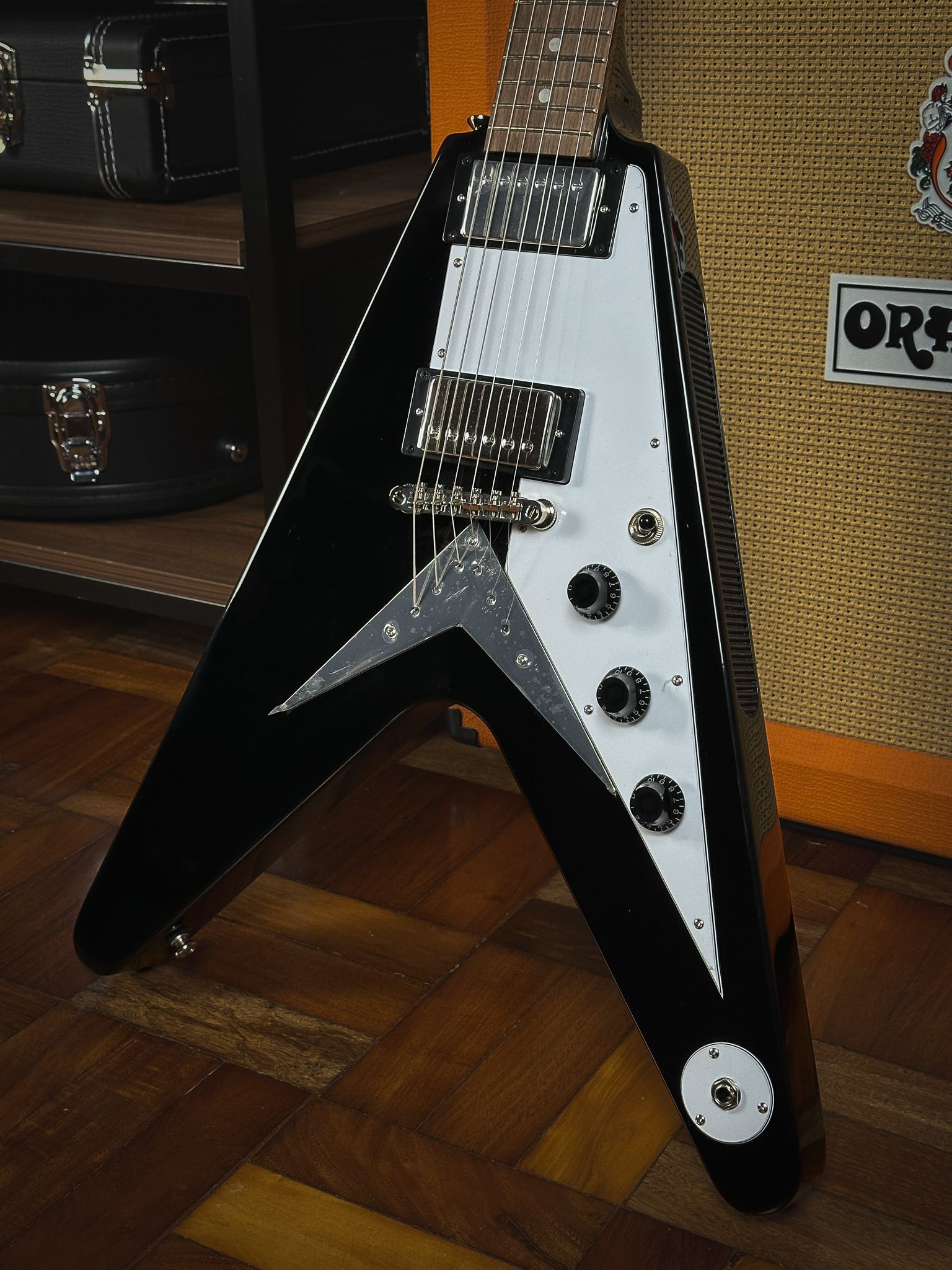 GUITARRA EPIPHONE FLYING V - EBONY - HUMBUCKER - PONTE FIXA - Crunch Music