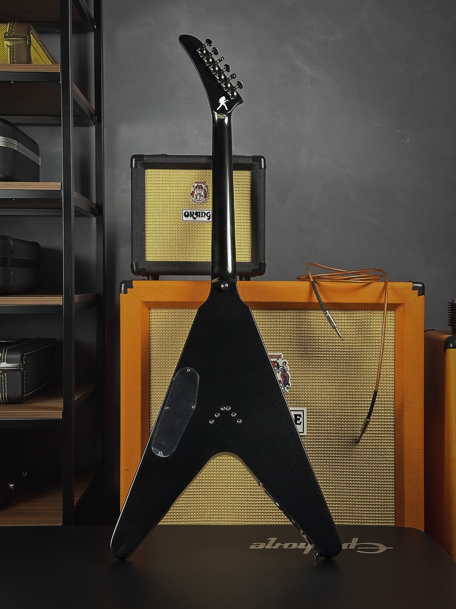 Guitarra Epiphone Flying v Custom Dave Mustaine Black Metallic - Crunch ...