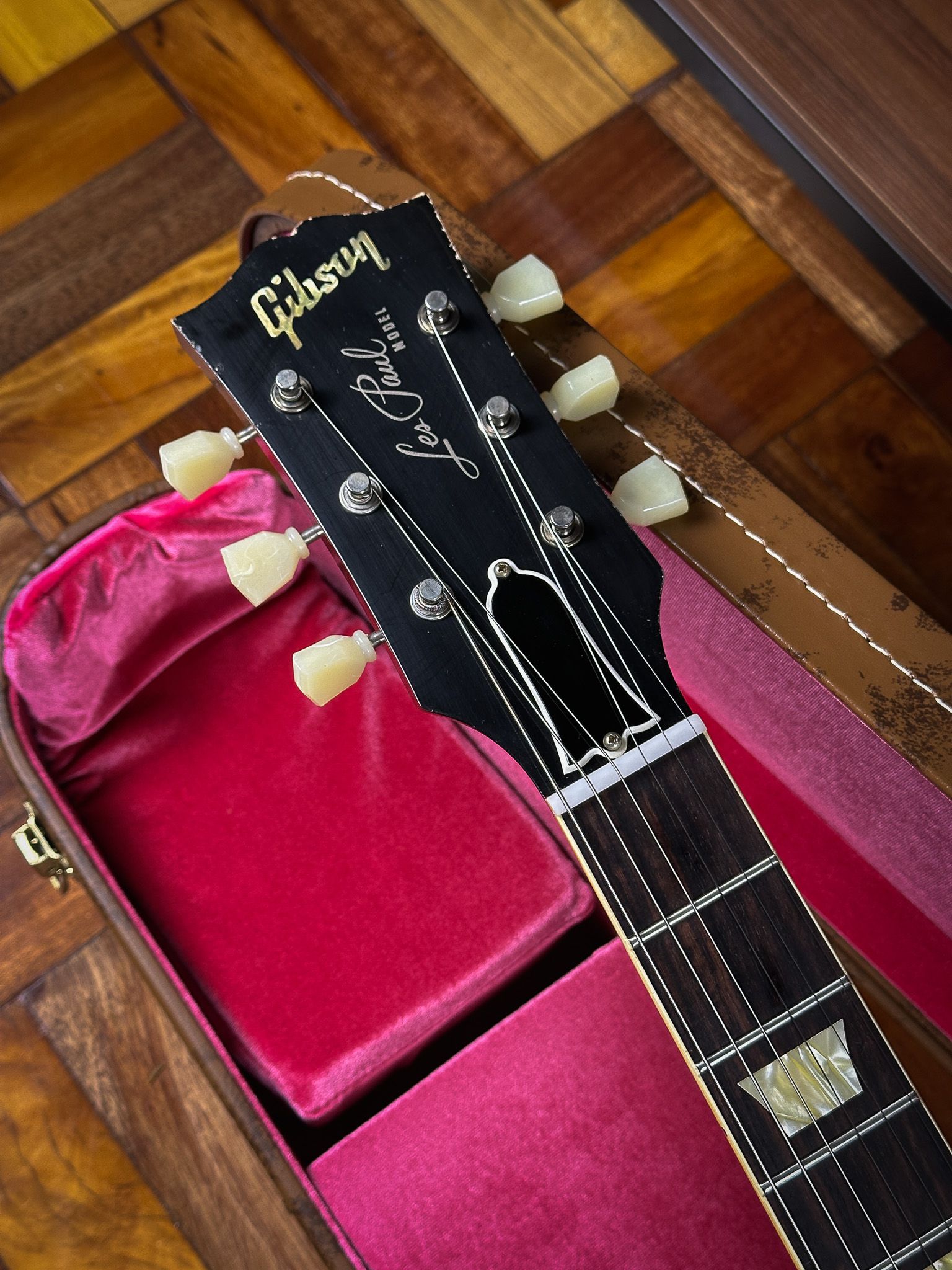 Guitarra Gibson Les Paul 1959 Murphy Lab Light Aged Factory Burst ...