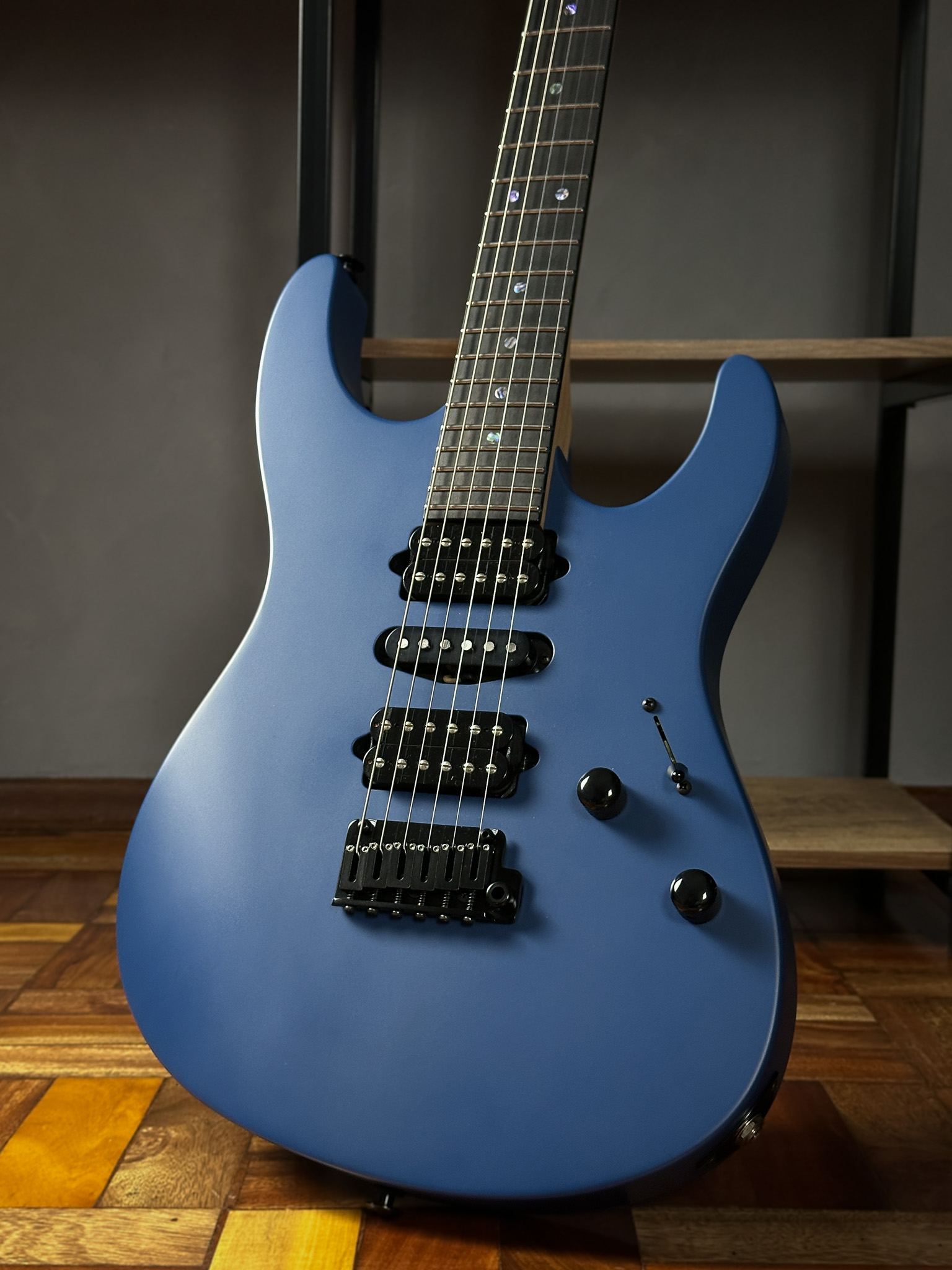 Guitarra Suhr Modern Limited Edition Terra Blue - Crunch Music