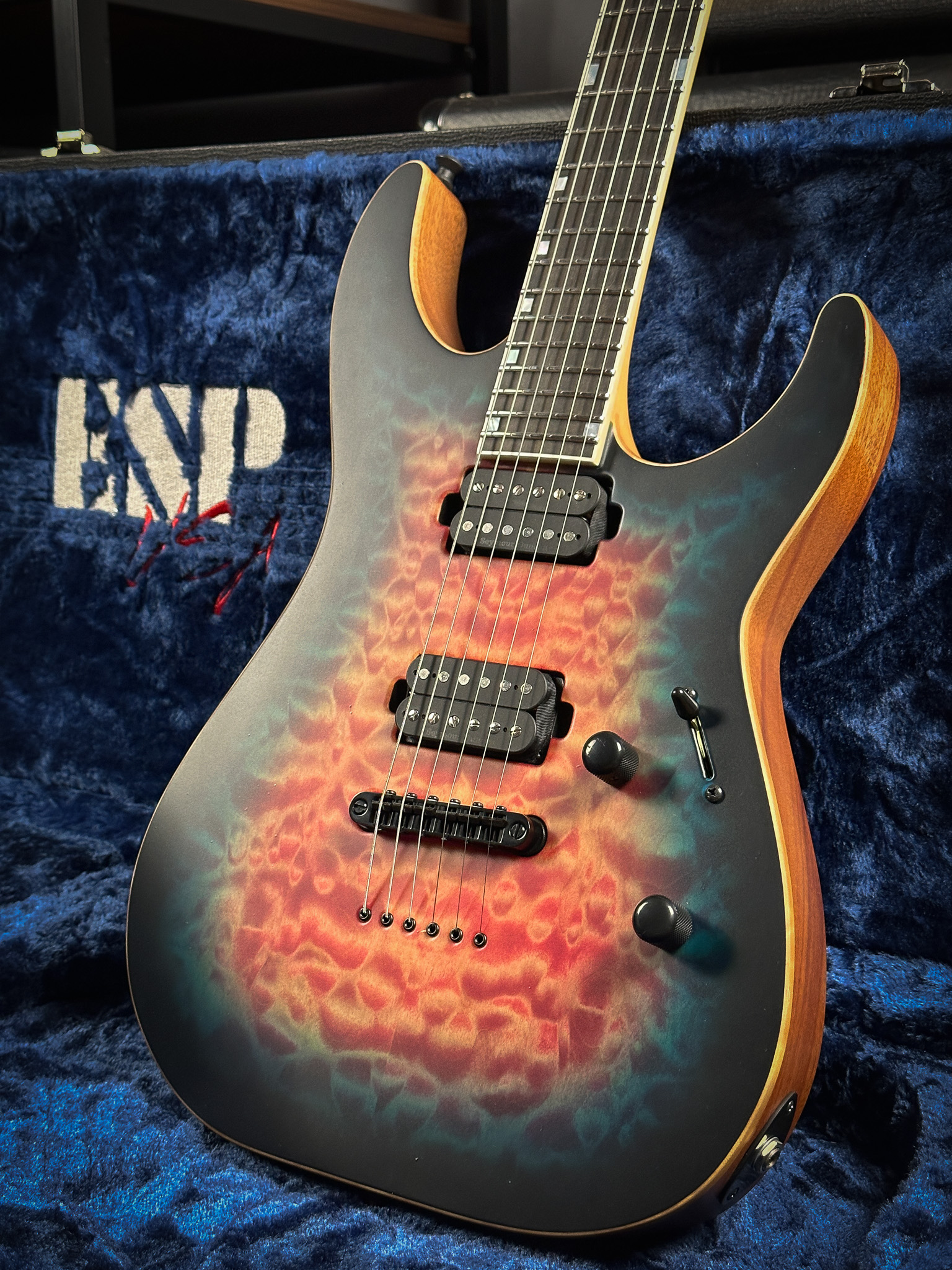 GUITARRA ESP USA M-II NTB NT - BLUE ROSE - Crunch Music