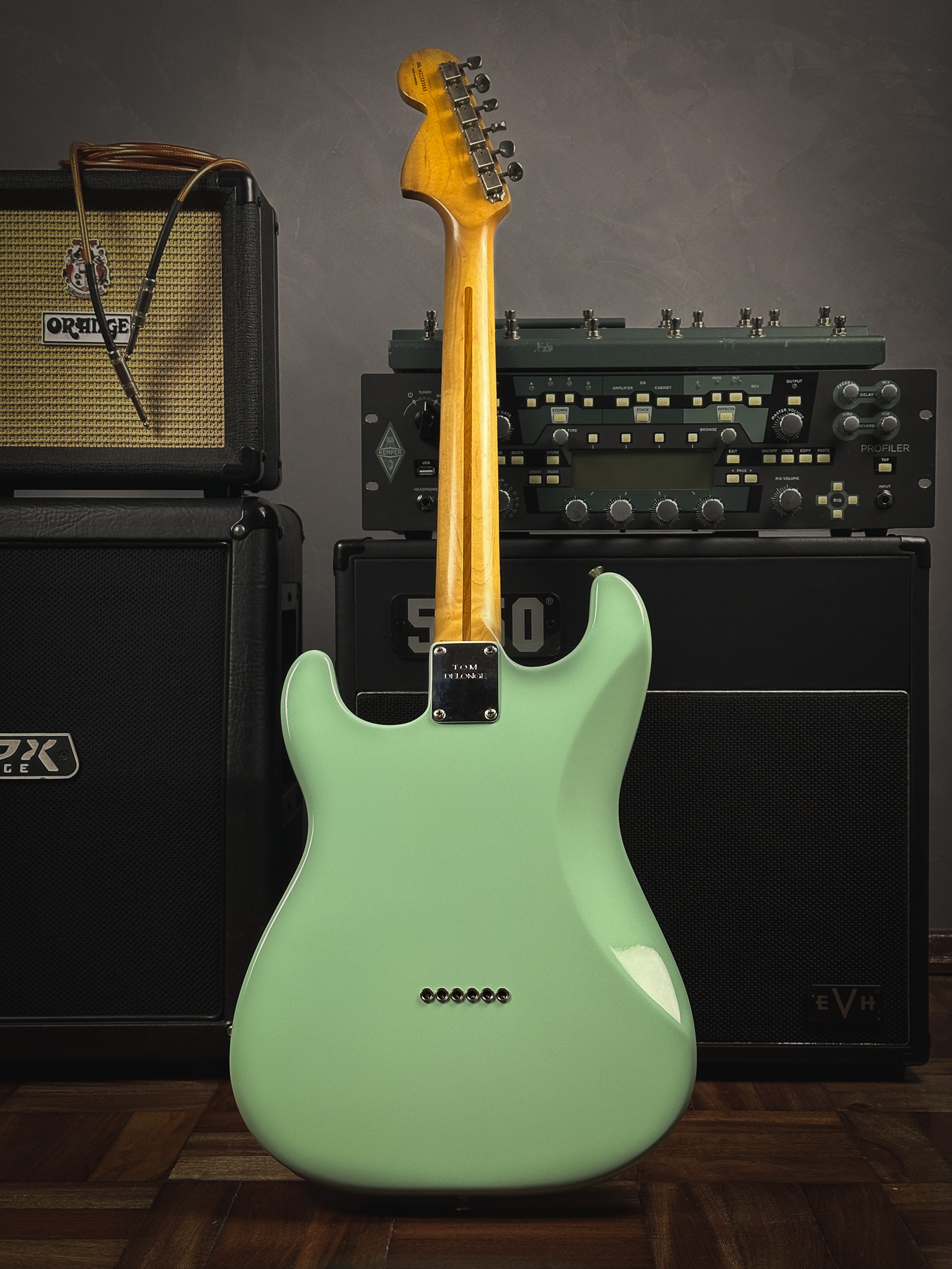 GUITARRA TOM DELONGE SURF GREEN - USADA - HUMBUCKER - PONTE FIXA ...