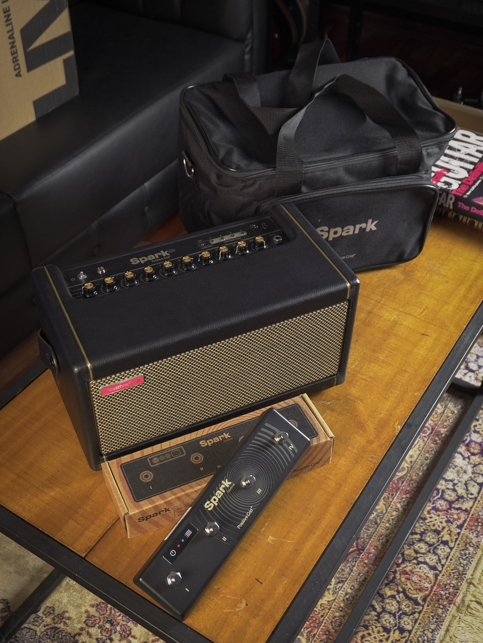 Amplificador Positive Spark 40 + Bag + Spark Control - Blk - Crunch Music