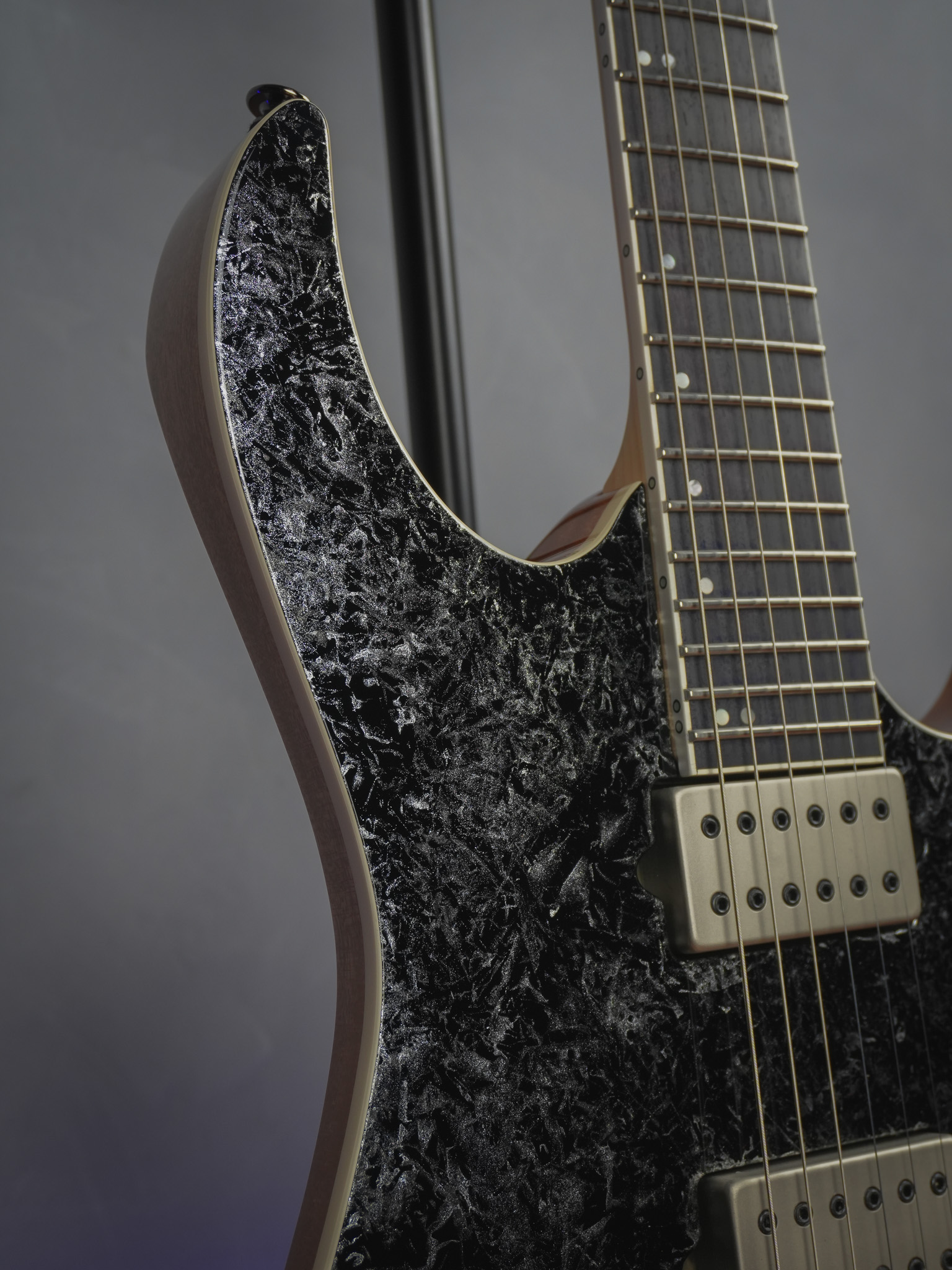 Guitarra Ibanez Prestige Rg5320-CSW - Crunch Music