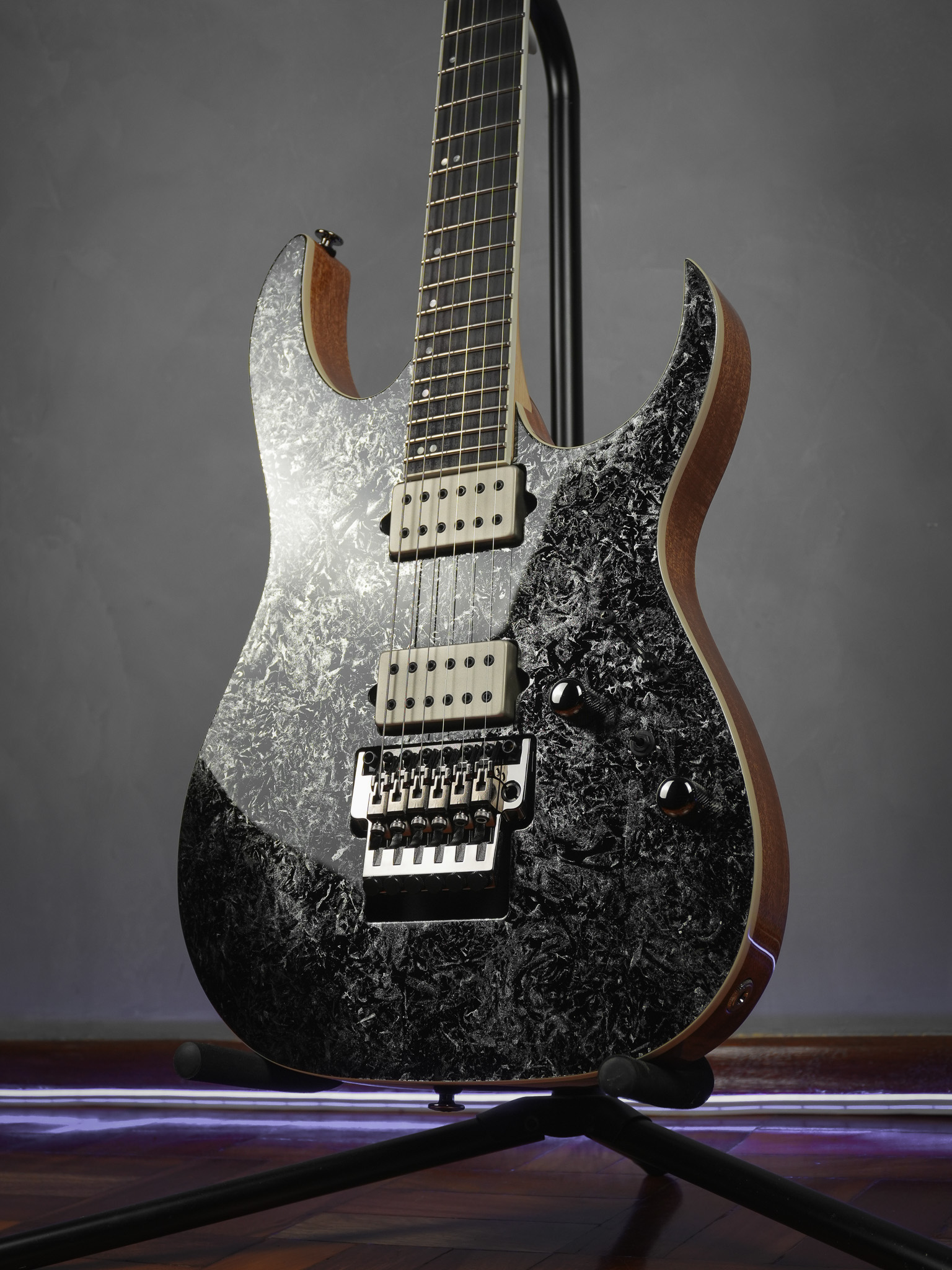 Guitarra Ibanez Prestige Rg5320-CSW - Crunch Music