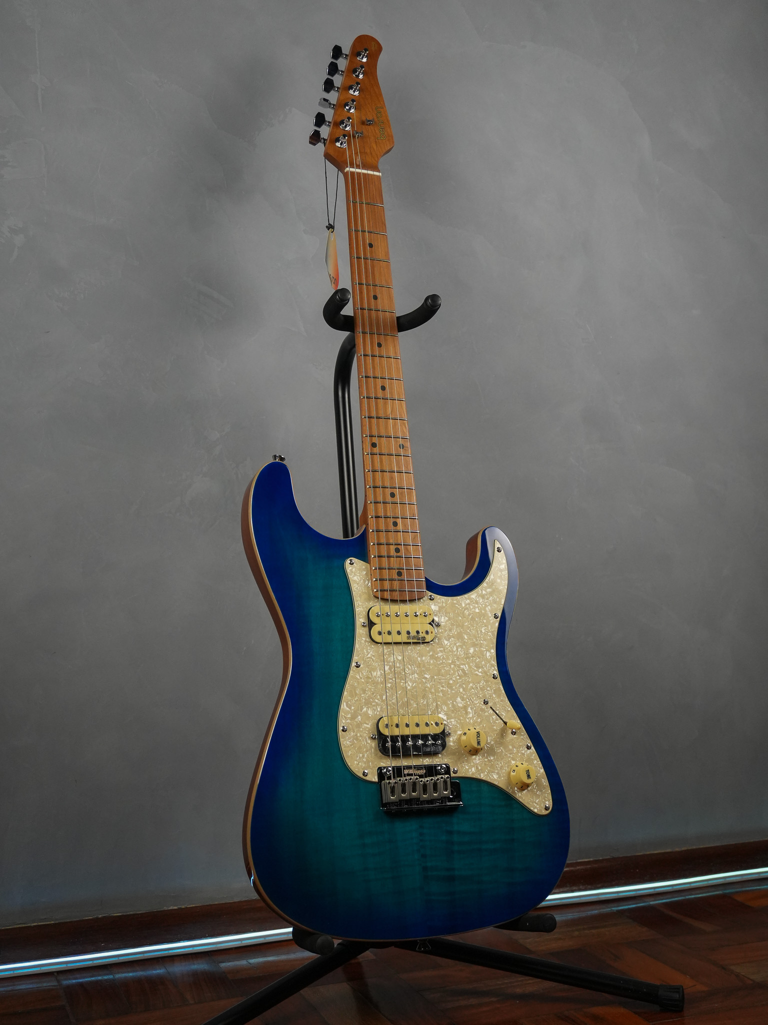 Guitarra Benson Hardy Modern M BLB/WP Black Light Blue - Crunch Music