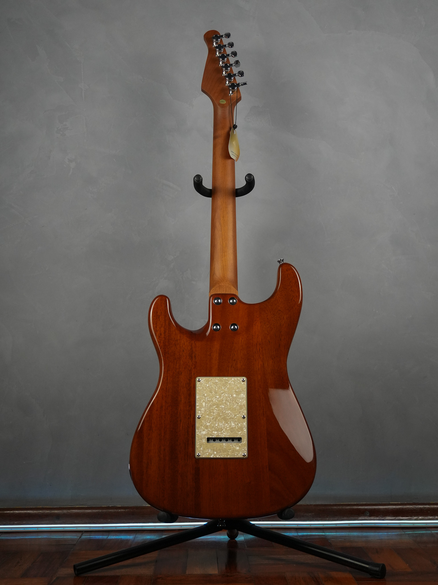 Guitarra Benson Hardy Modern M BLB/WP Black Light Blue - Crunch Music