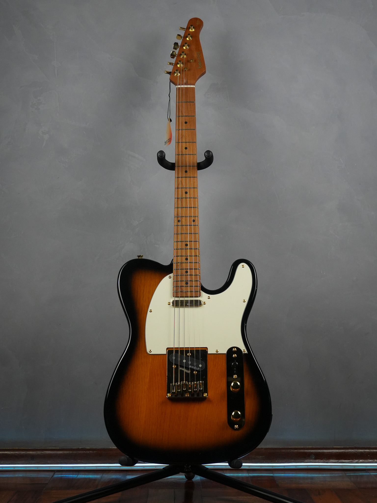 Guitarra Benson Hardy T 904 M 2T Sunburst/AW Gold - Crunch Music