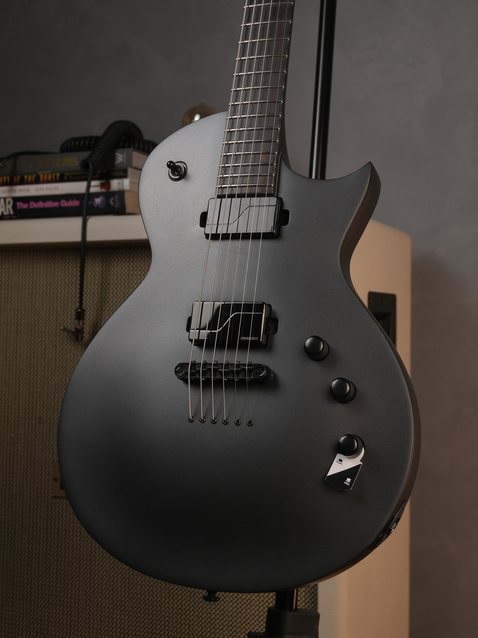 Guitarra Esp Ltd Ec-1000 Baritone - Charcoal Metallic Satin - Crunch Music