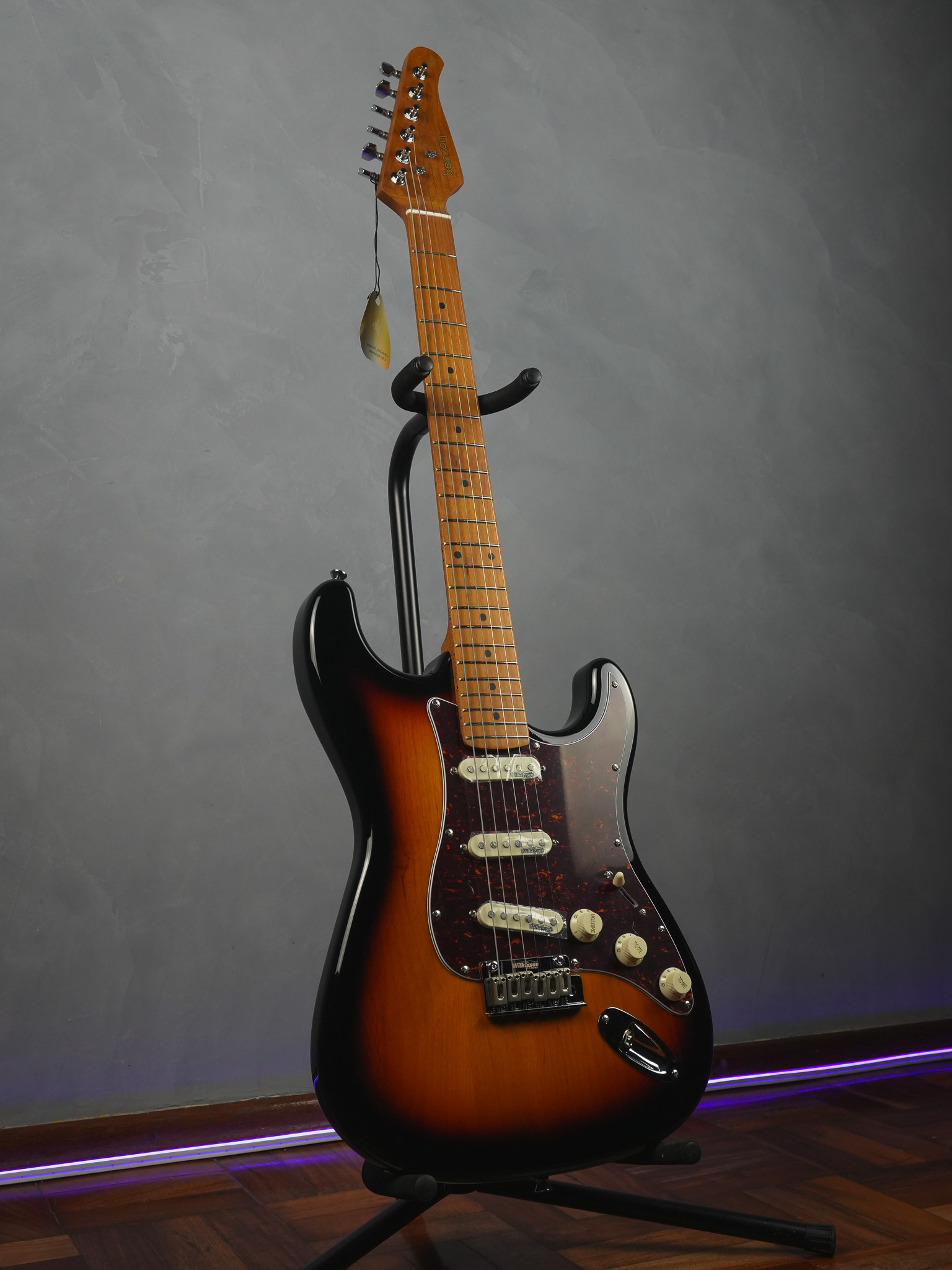 Guitarra Benson Hardy 901 M 3TS /TT Strato Sunburst - Bag - Crunch Music