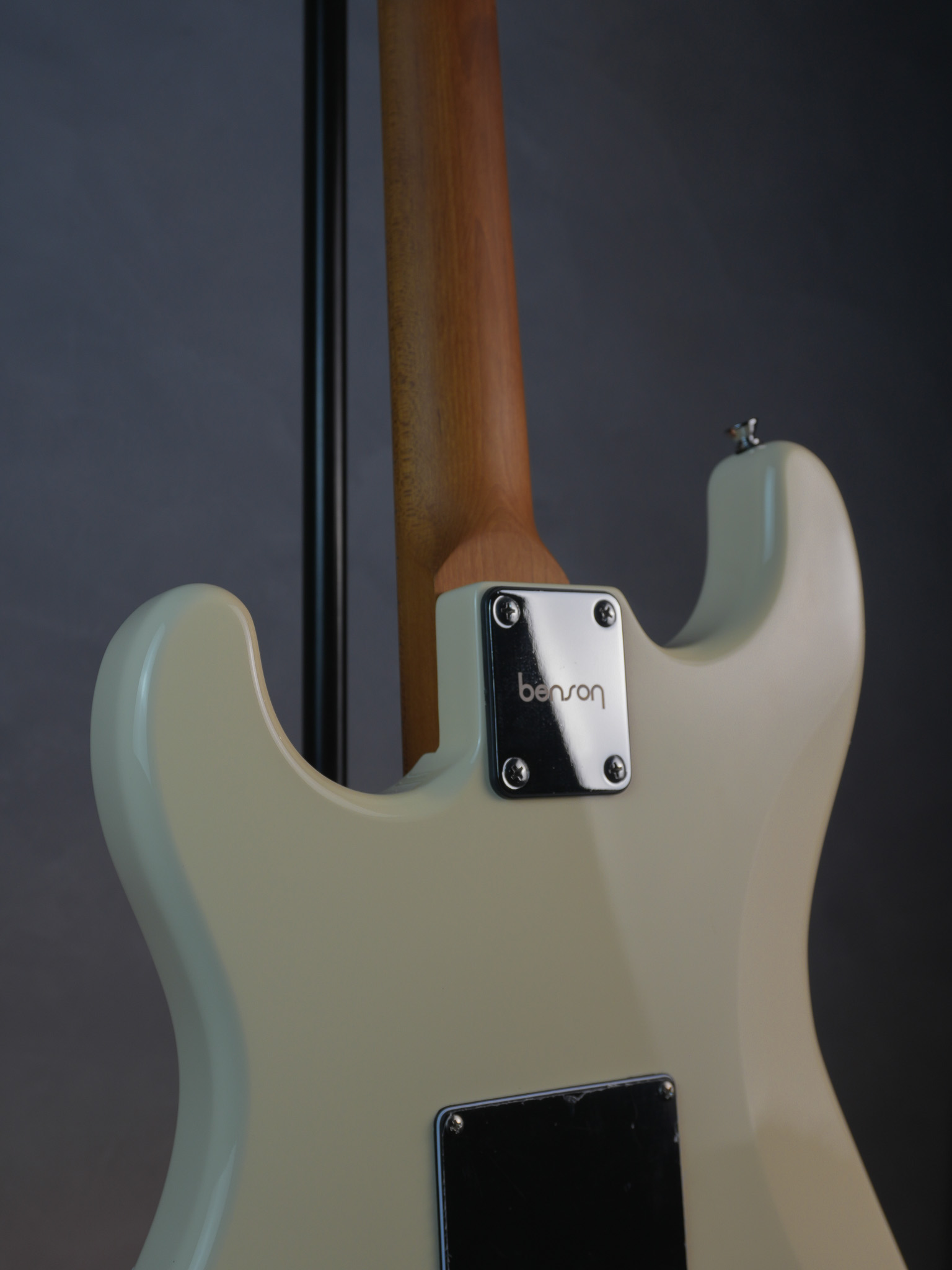 Guitarra Benson Hardy S 901 M Ow/bk Chrome - Crunch Music