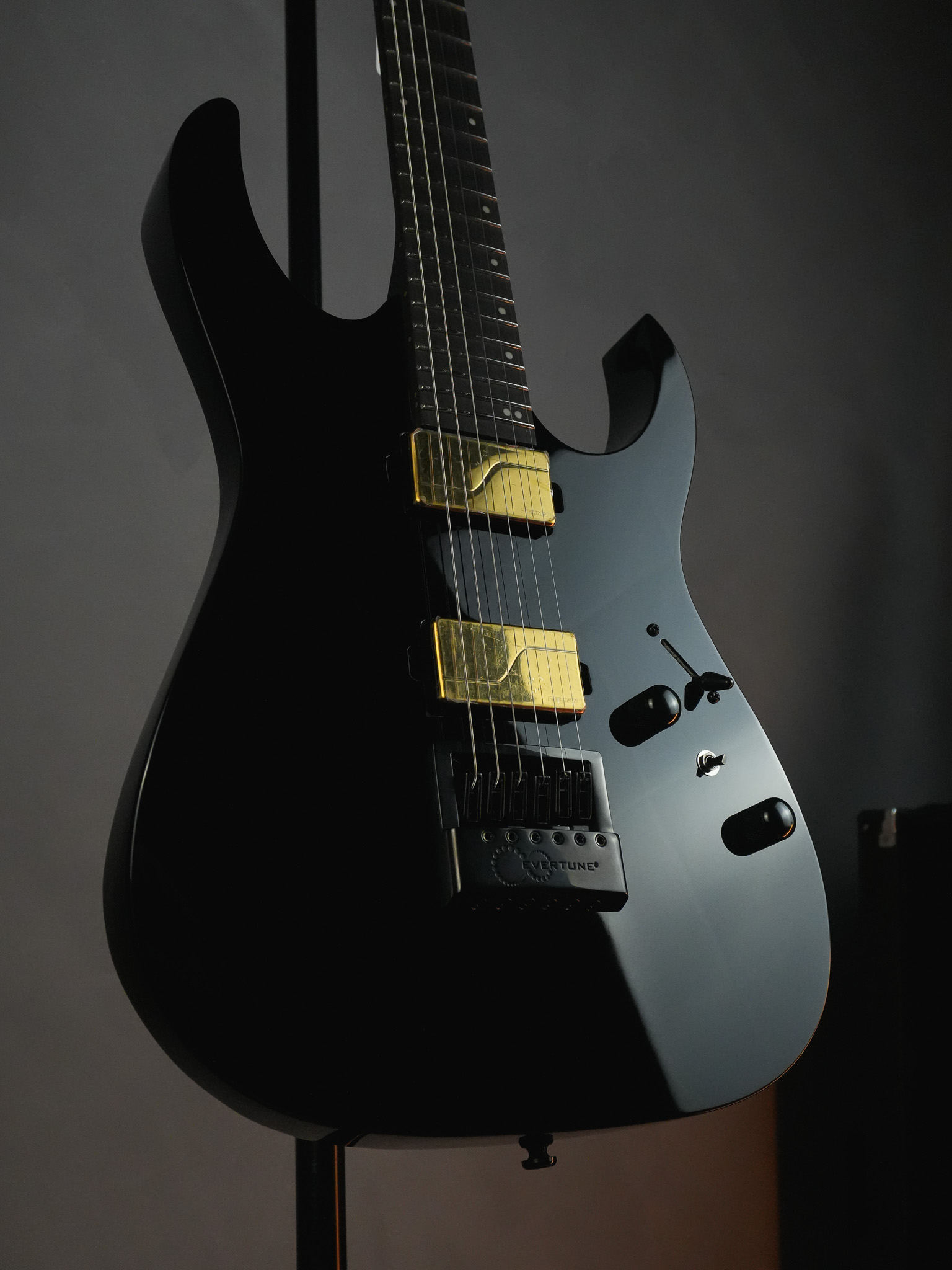 Guitarra Ibanez Rg Rgr52et-bk w/case - Crunch Music