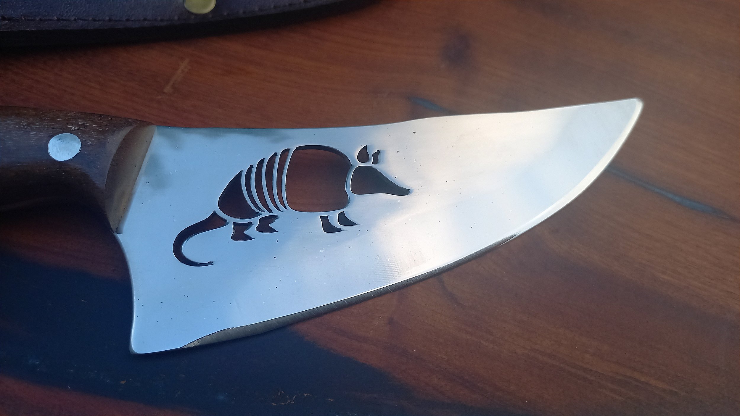 FACA COREADEIRA TATU , CABO EM MADEIRA - Casa Quality - Loja de Facas ...