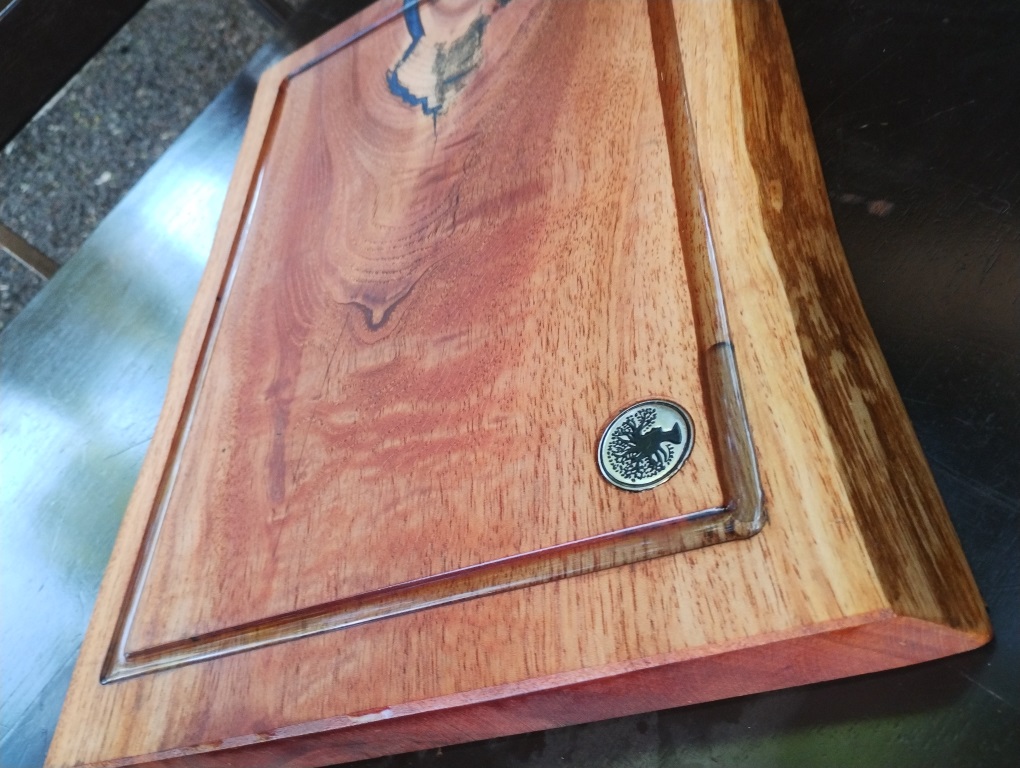 TÁBUA ARTESANAL EM MADEIRA MACIÇA - Casa Quality - Loja de Facas ...