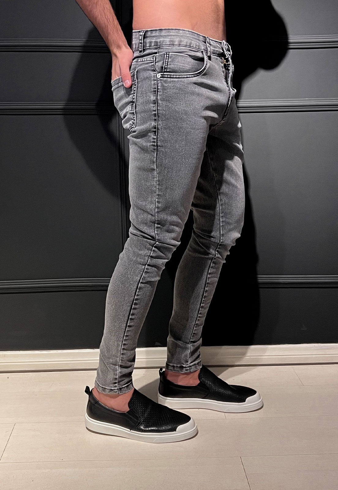 Calça Jeans Super Skinny Cinza Stone - VIDIC ® | Loja Online
